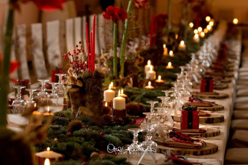 Mise en place natalizia: idee e ispirazioni glamour - Weddings Mise en place natalizia: idee e ispirazioni glamour - Weddings